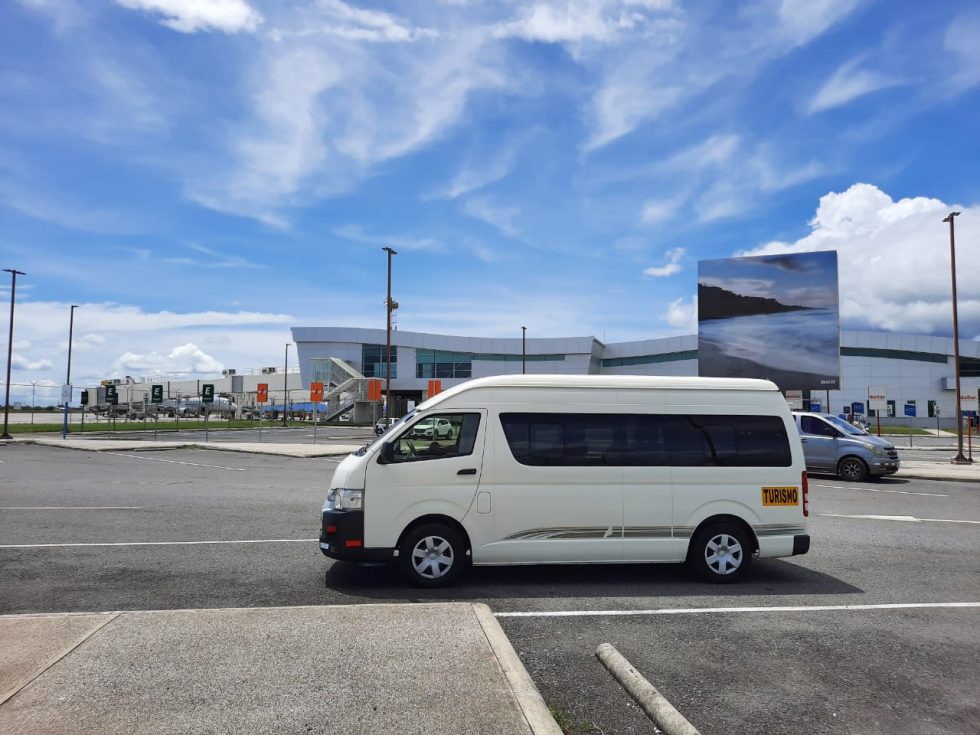 The Right Minivan For Your Trip - Costa Rica Private Transfers